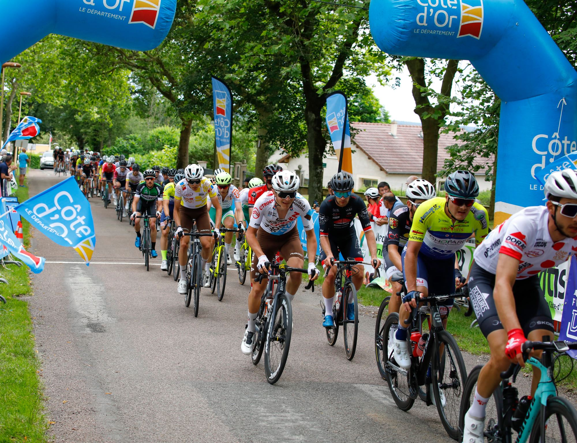 Le Tour de Côte-d'Or 2026 partira finalement de Gilly-lès-Cîteaux
